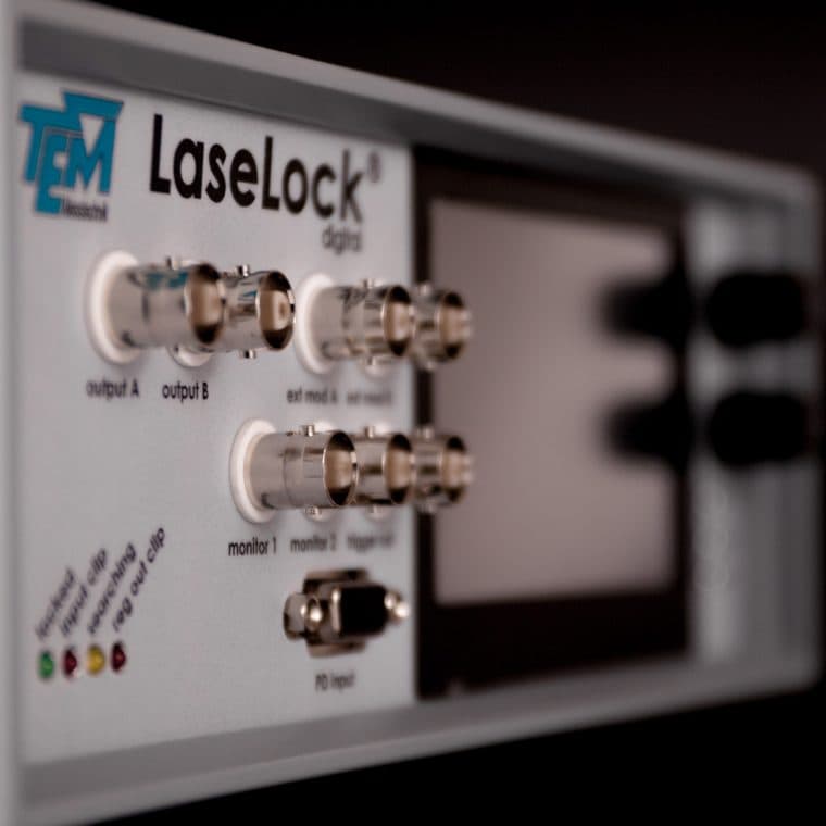 Physics Lab Experiment Equipment - Photonics Technologies Ltd